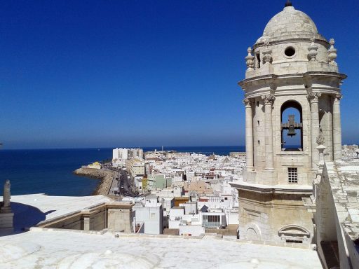 Self-Guided Walking Tour of Cádiz, Spain (2026): Historic Streets, Sea ...