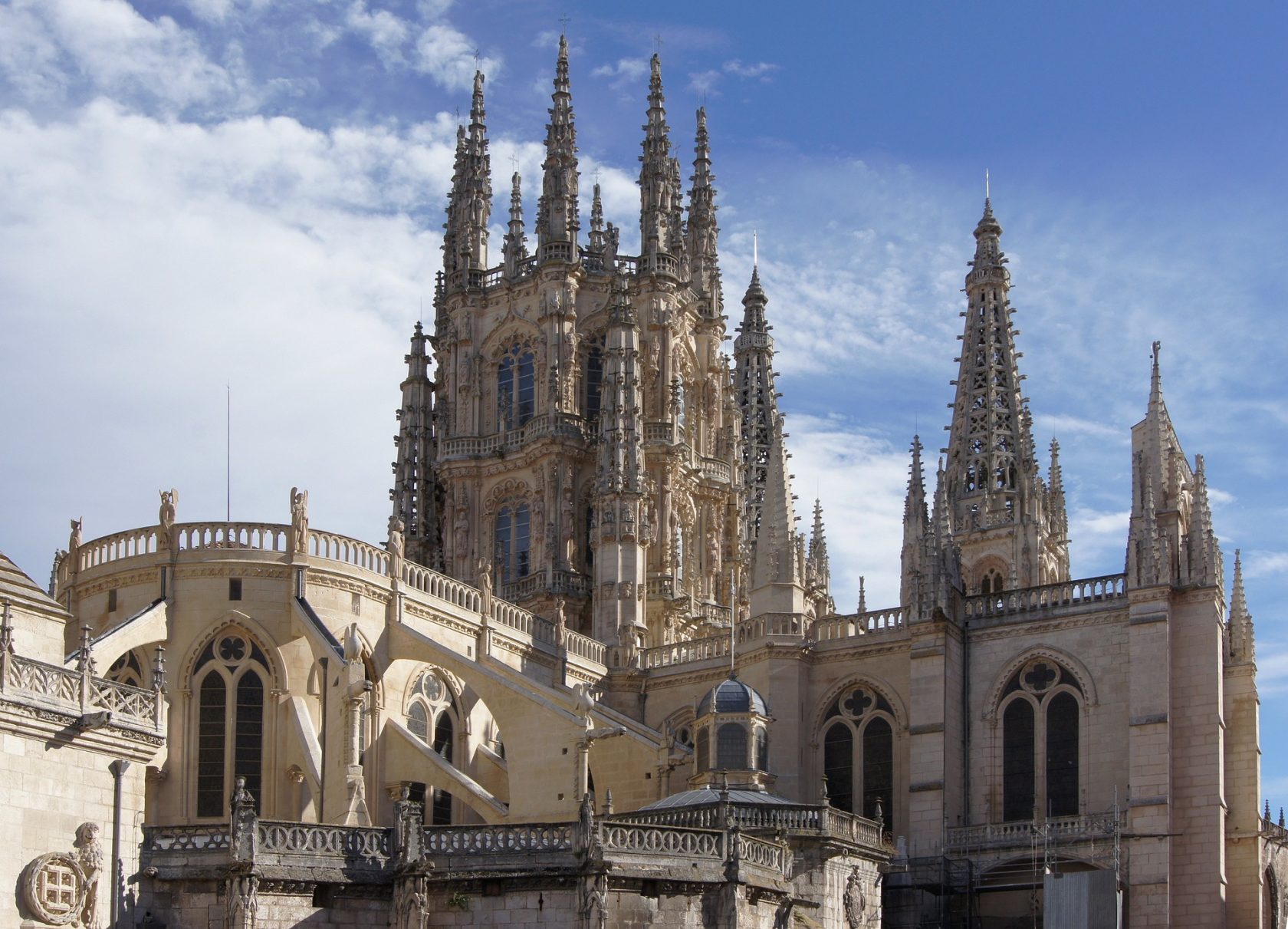 Bilbao, Spain: The Complete Guide to Guggenheim Art, Food & Basque Heritage