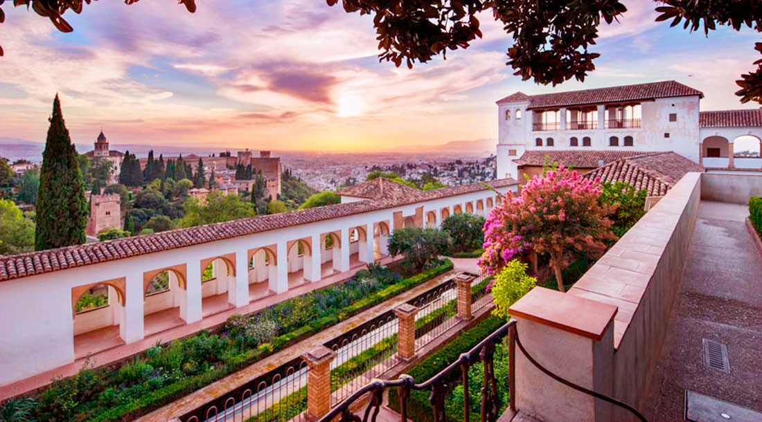Alhambra Complex - Nomads Travel Guide