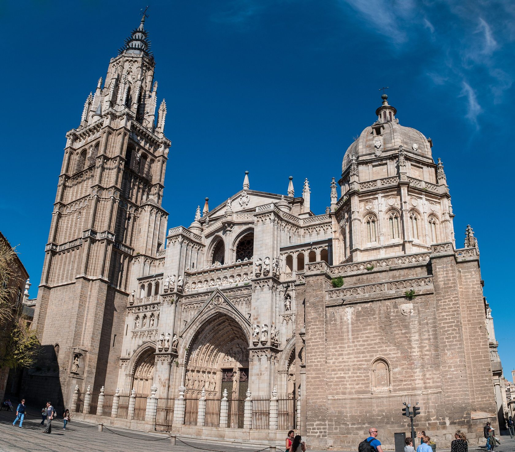 Toledo Travel Guide 2026 – Top Things to Do, Map & Visitor Tips