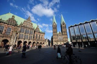Bremen, Germany: The Complete Guide to the Hanseatic City of Music & Myths