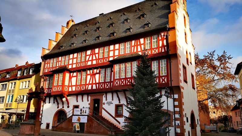 Hanau: The Complete Guide - Nomads Travel Guide