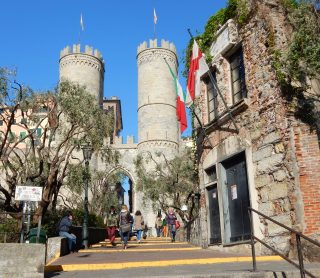 Columbus’ House, Genoa, Italy (2026): A Humble Landmark Linked to a ...