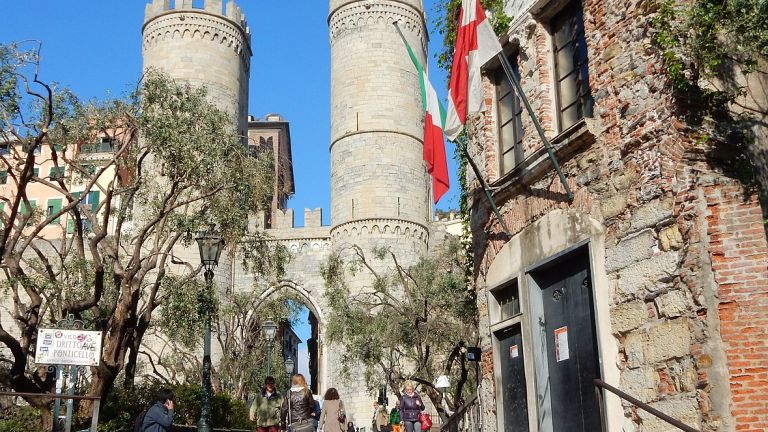 Self-Guided Walking Tour of Genoa, Italy ([YEAR])