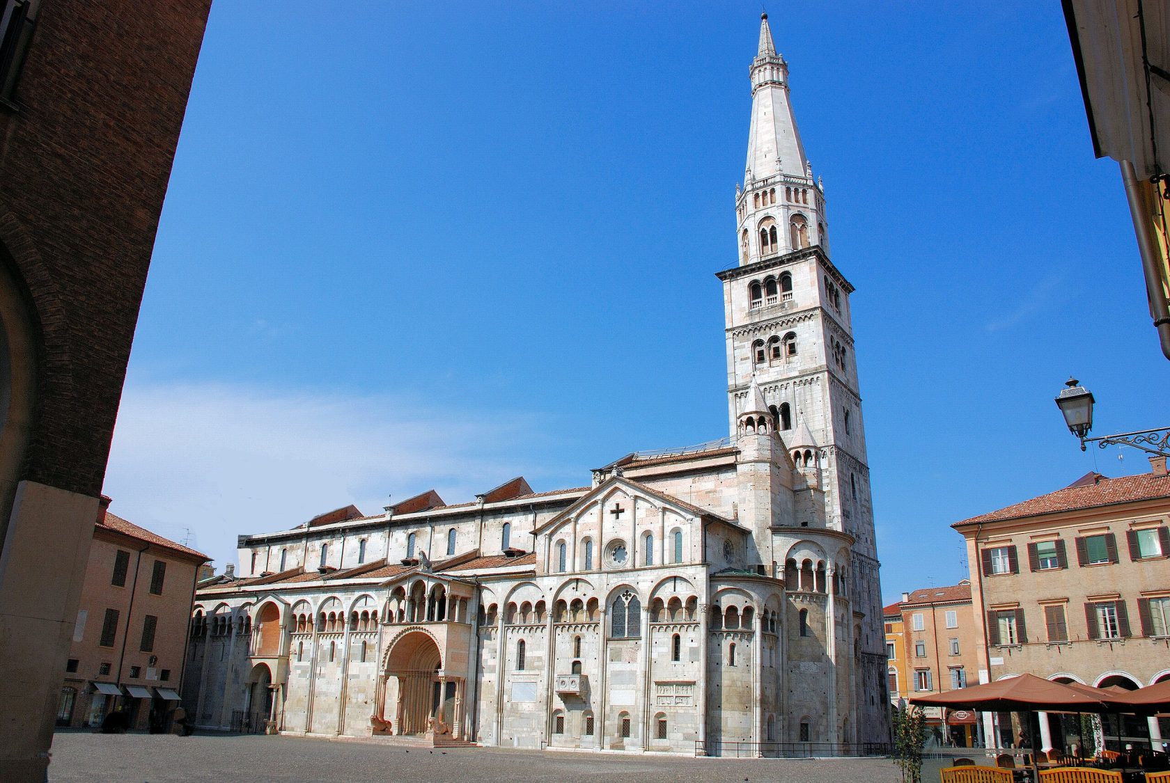Modena Cathedral, Modena, Italy (2026): A Romanesque Masterpiece of ...