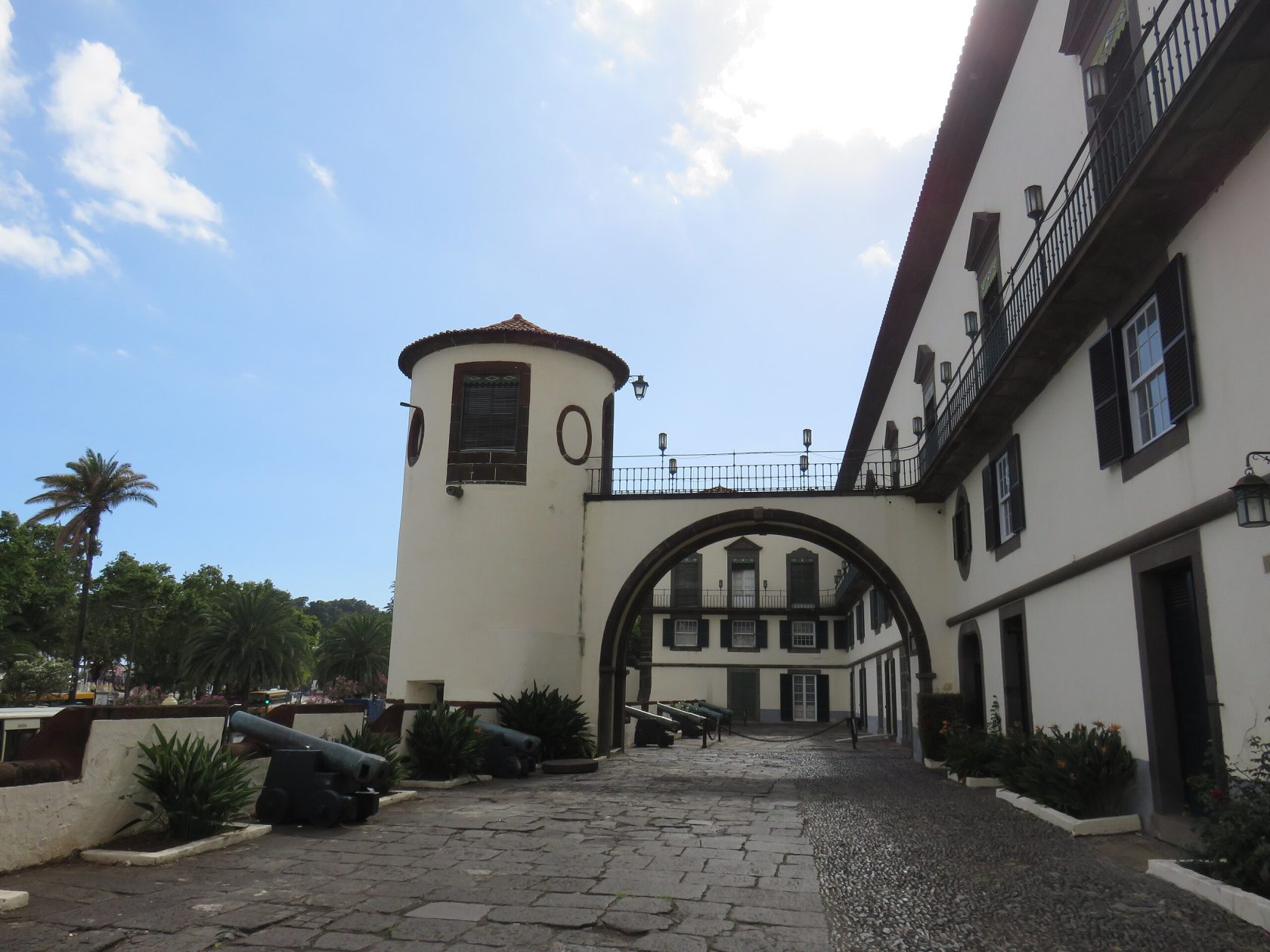 Self-Guided Walking Tour of Funchal & Monte 2026 – Map & Must-See Sights