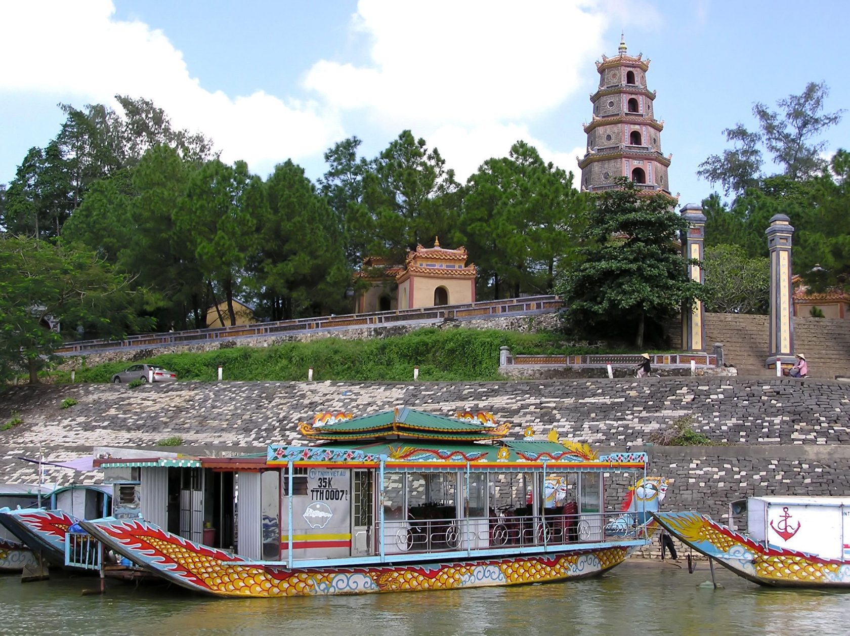 Perfume River, Hue, Vietnam (2026): A Scenic Waterway Steeped in ...