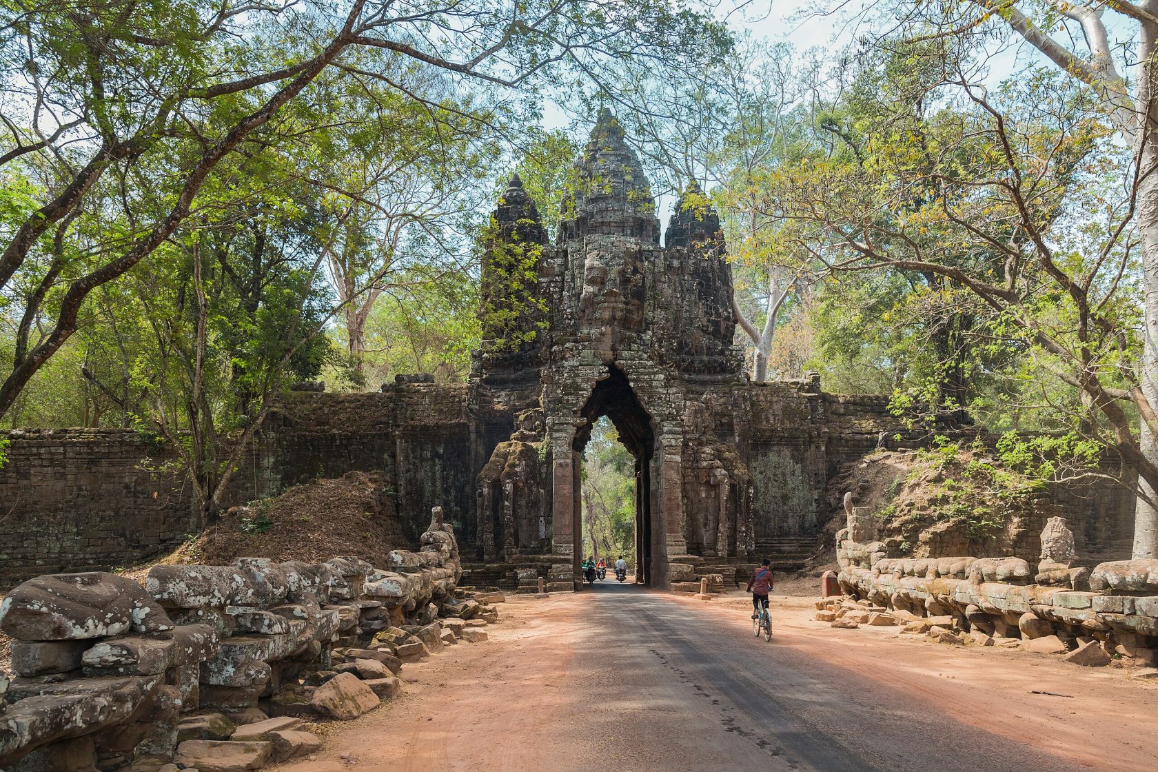 Self-Guided Tour of Angkor Wat Grand Circuit 2026 – Map, Temples ...