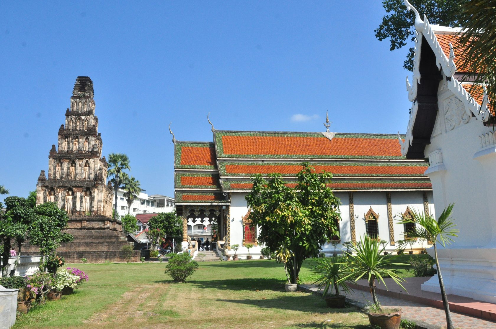 Lamphun, Thailand: The Complete Guide to Temples, History & Tranquil ...