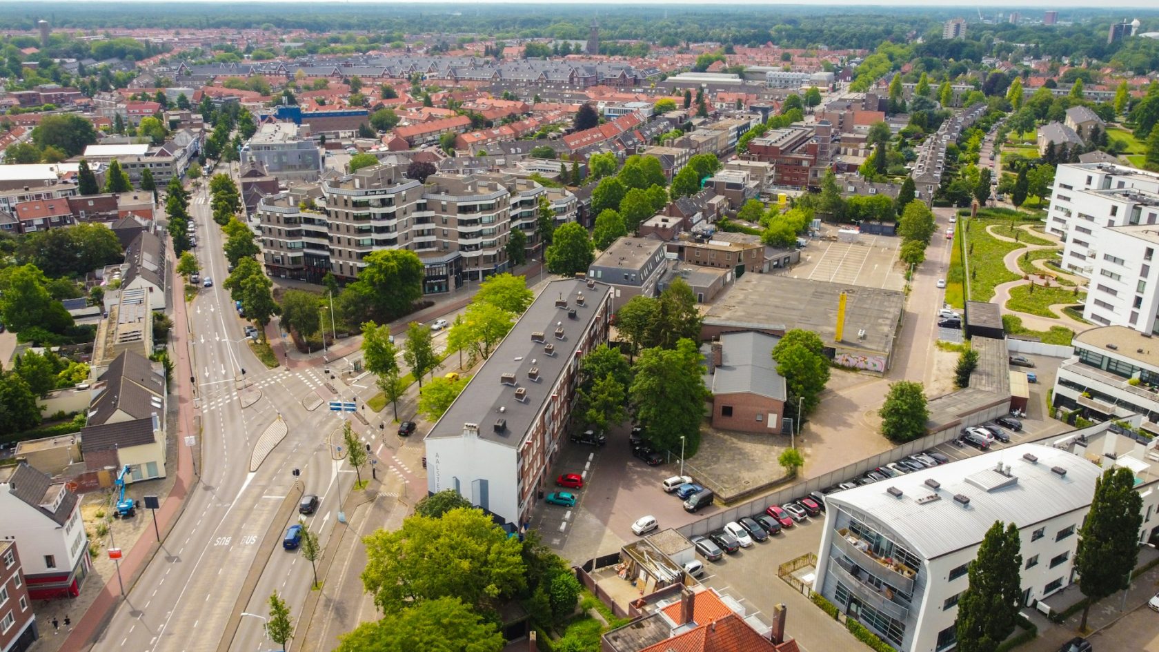 Helmond, Netherlands: The Complete Guide to Castles, Canals & Modern Design