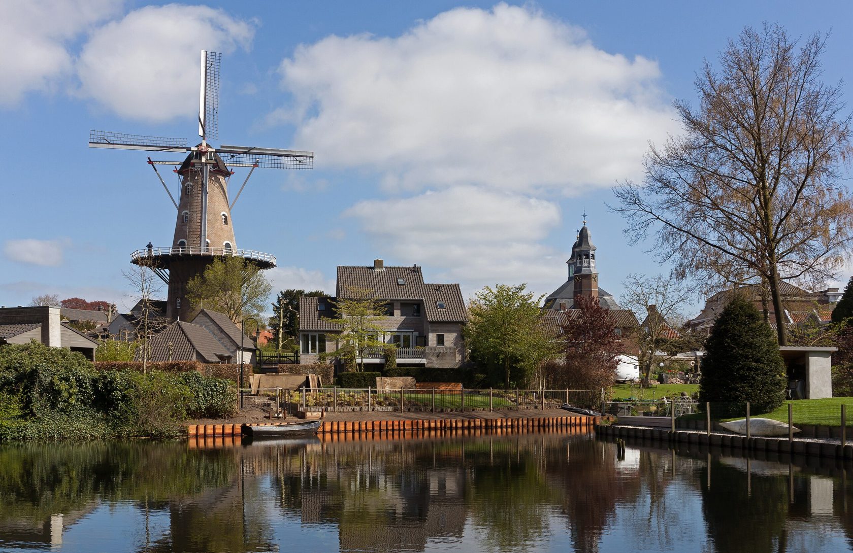 Utrecht, Netherlands: The Complete Guide to Canals, Towers & Student Life