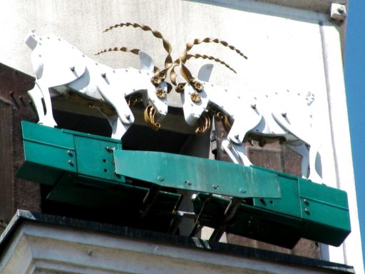 Poznań Goats, Poznań, Poland (2026): The Noon Tradition That Gives the ...