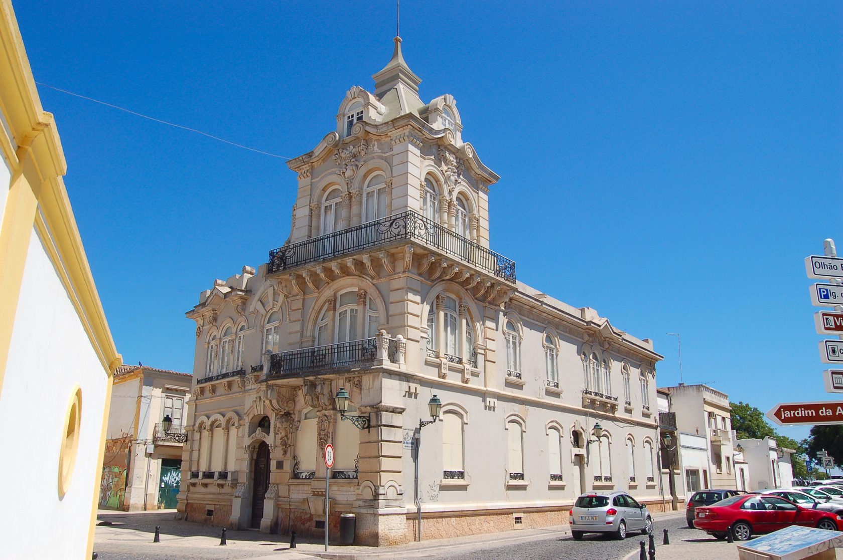 Faro, Portugal: The Complete Guide to the Algarve’s Capital & Old Town