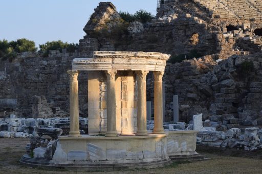 Side, Turkey (2026): The Complete Guide to Ancient Ruins, Beaches ...