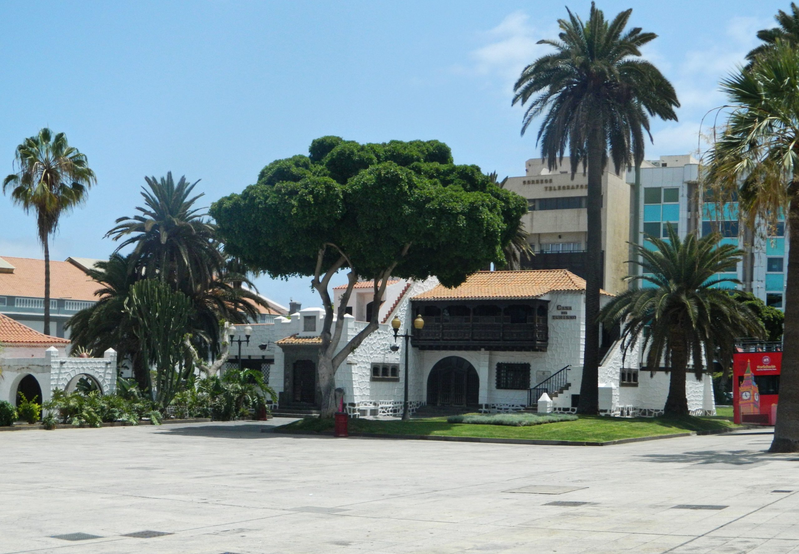 Parque de Santa Catalina, Las Palmas de Gran Canaria (2026): lively ...