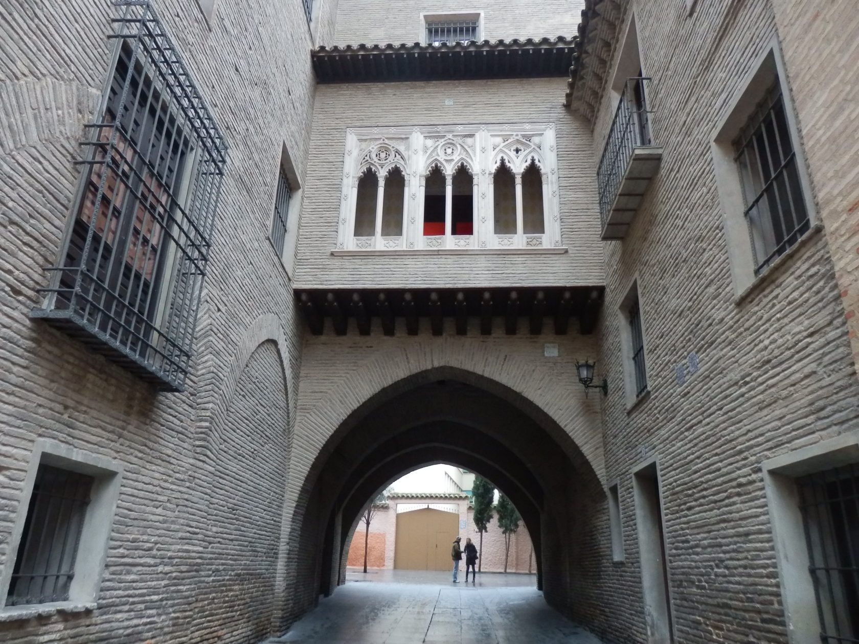Arco del Deán, Zaragoza (2026): A medieval archway beside La Seo in the ...