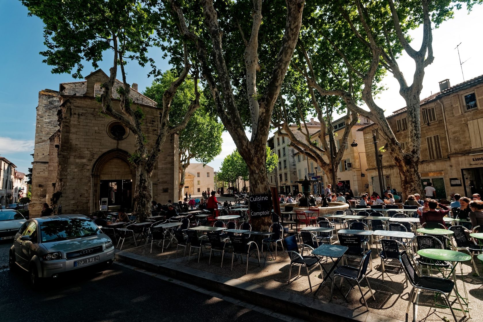 Avignon: A Complete Guide to France’s City of Popes
