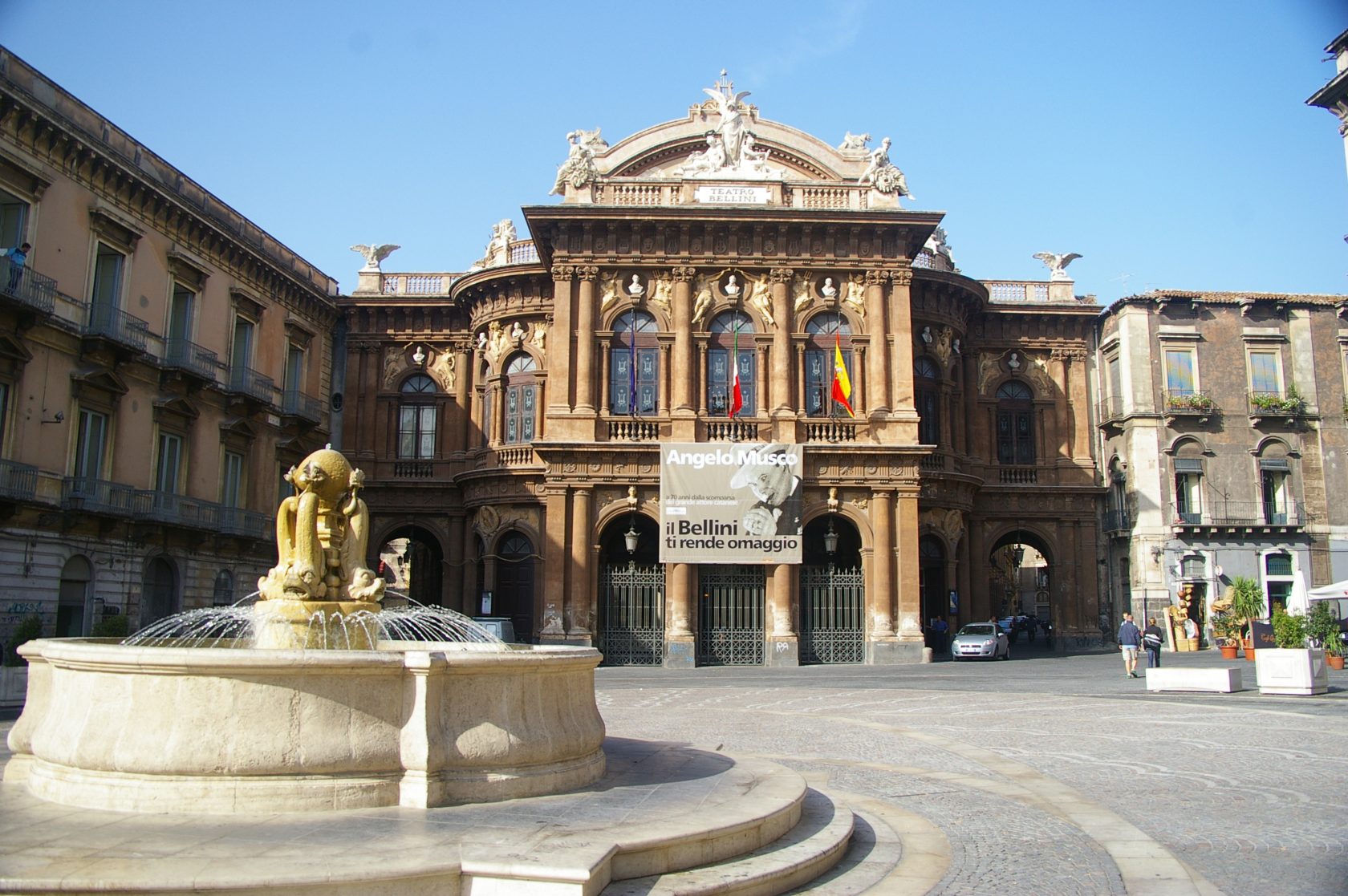Catania, Sicily: The Complete Guide to Mount Etna & Baroque Beauty