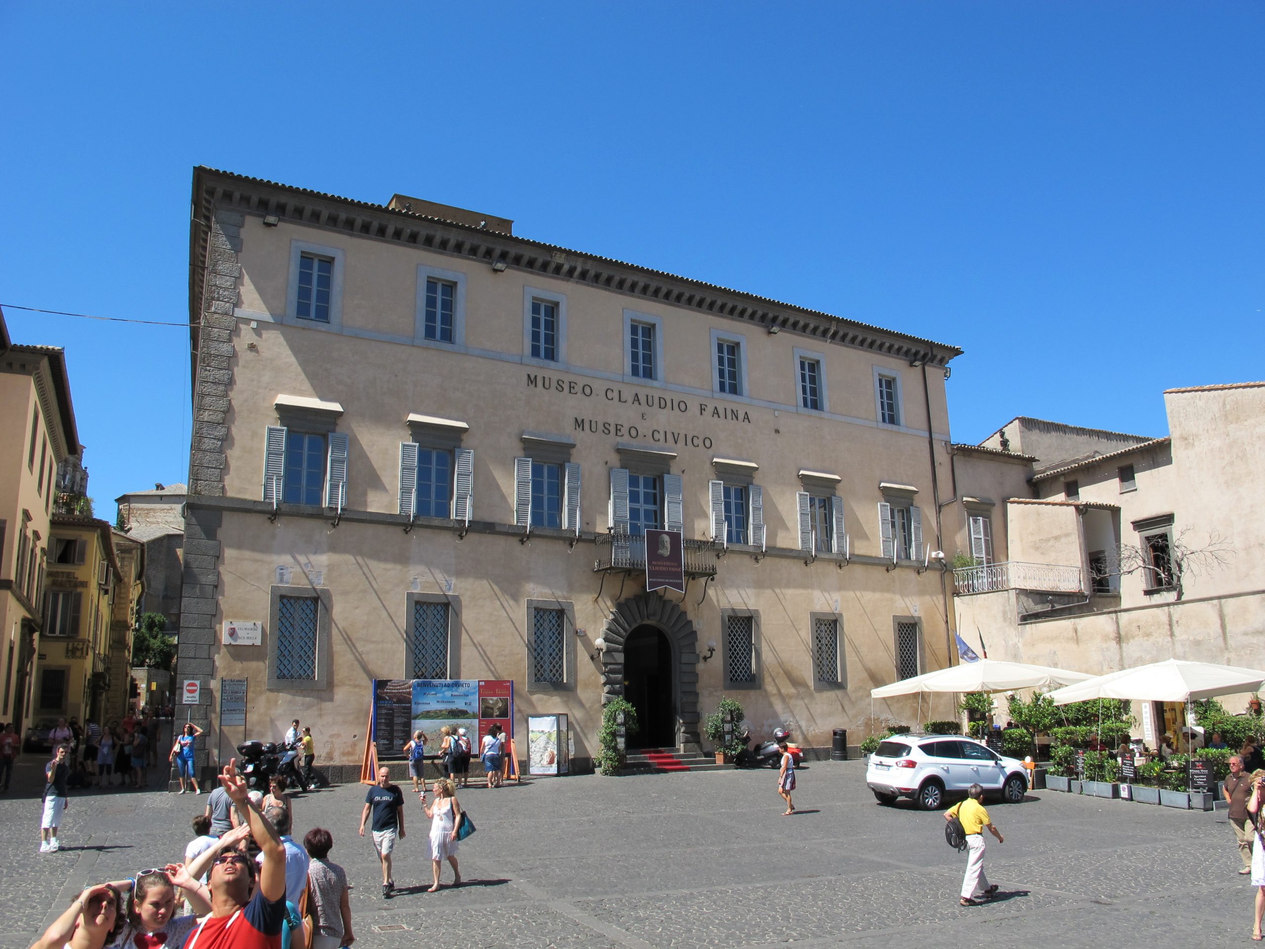 Museo Claudio Faina, Orvieto (2026): Etruscan treasures beside the Duomo