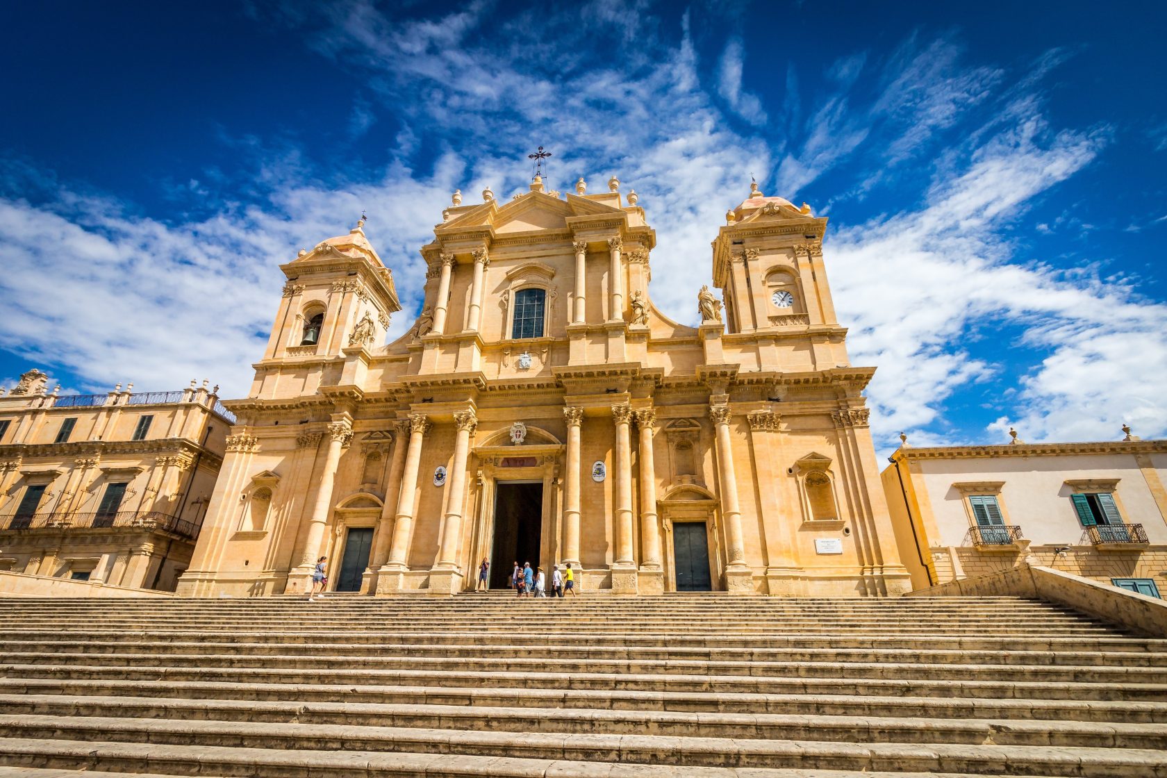 Self-Guided Walking Tour of Naples, Italy 2026 – Map & Must-See Sights