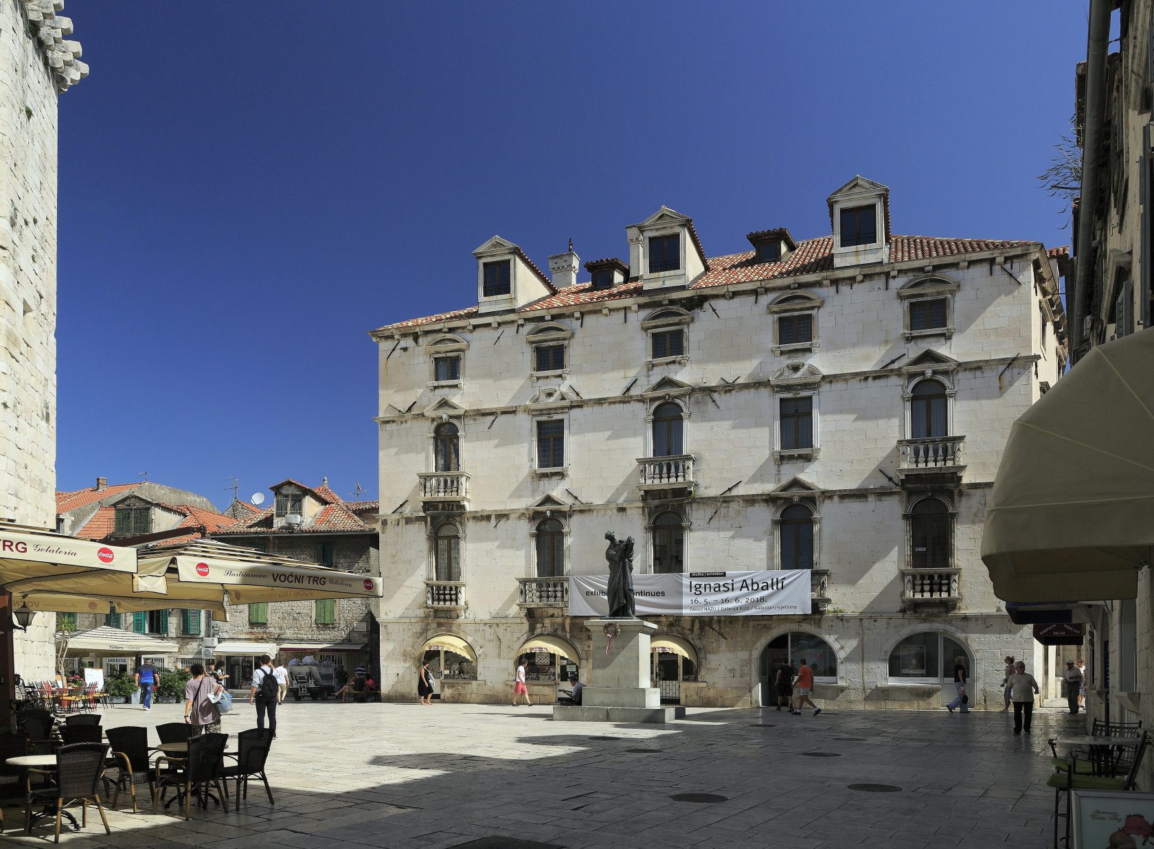 Self-Guided Walking Tour of Split (+ Maps!): Diocletian’s Palace, Old ...