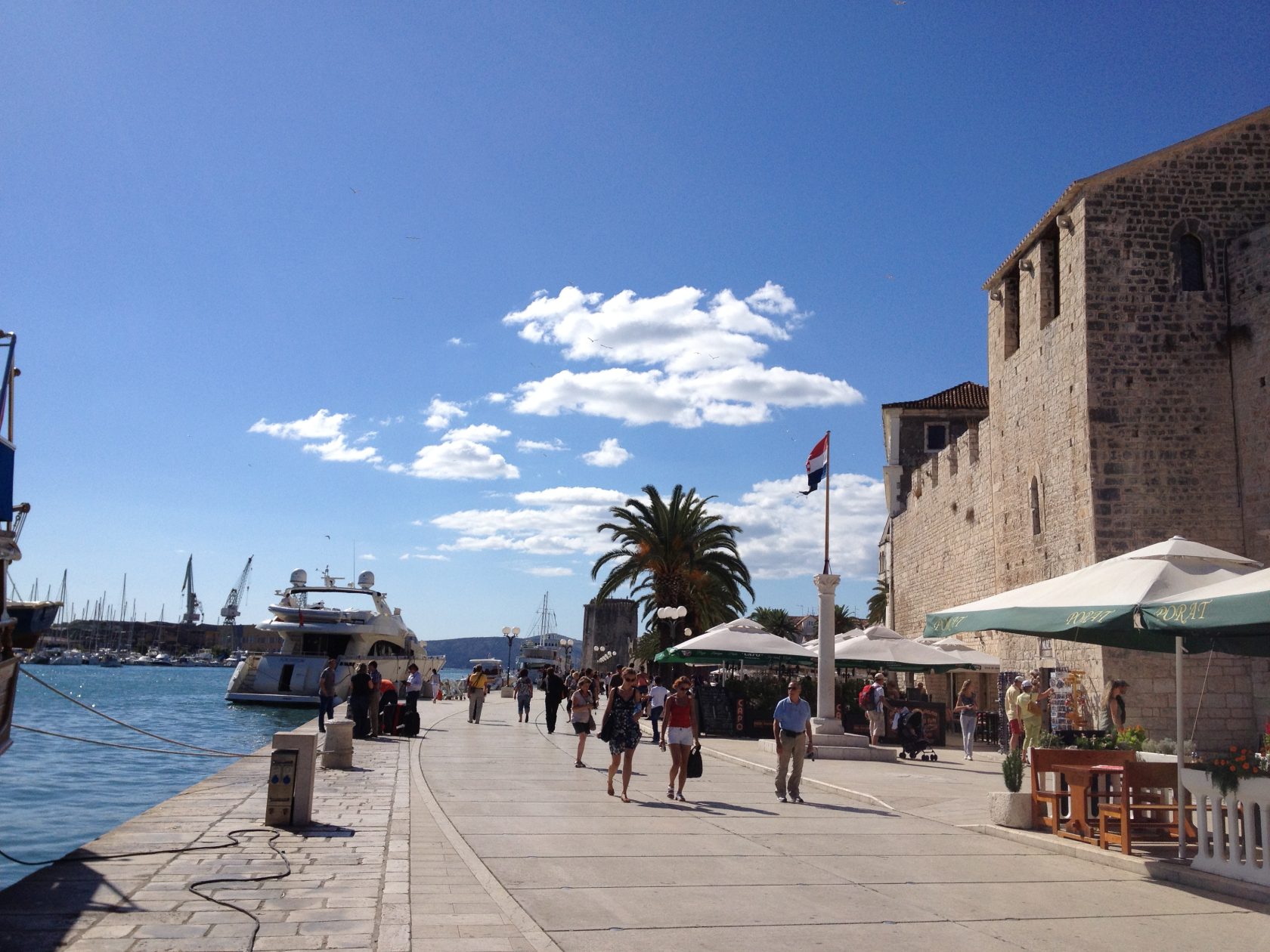 Self-Guided Walking Tour of Trogir (+ Maps!): Old Town Gates, Cathedral ...